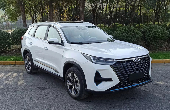 Presented a new version of the crossover Chery Tiggo 8 Pro