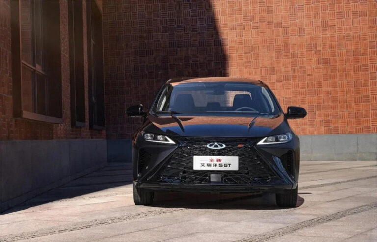 Design like Toyota Camry, price like Granta. 'King of family cars' goes ...