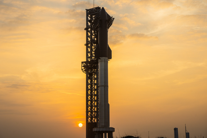 The first launch of the giant Starship rocket took place