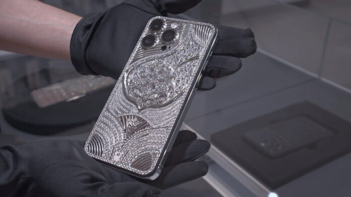 The world's most expensive iPhone 14 Pro Max can be ordered at TSUM for ...