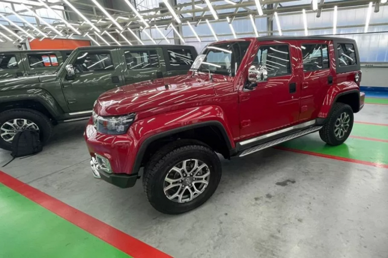 60 BAIC BJ40 SUVs have already been assembled at Avtotor