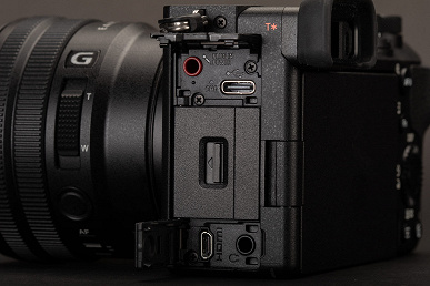 The Sony a6700, the flagship mirrorless camera with an APS-C sensor, is ...