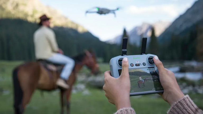 Is this Air 3 mini? The main thing is not to confuse: DJI Mini 4 Pro ...