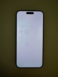 Apple named the reason for the burnout of the iPhone 15 Pro displays.