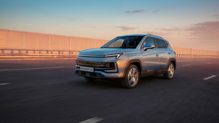 The rise of Moskvich. For the first time, Moskvich 3e entered the top 3 ...